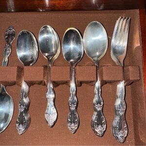 Kitchen | Vtg Wm Rogers Extra Silver Plate Beverly Manor 75 Piece ...